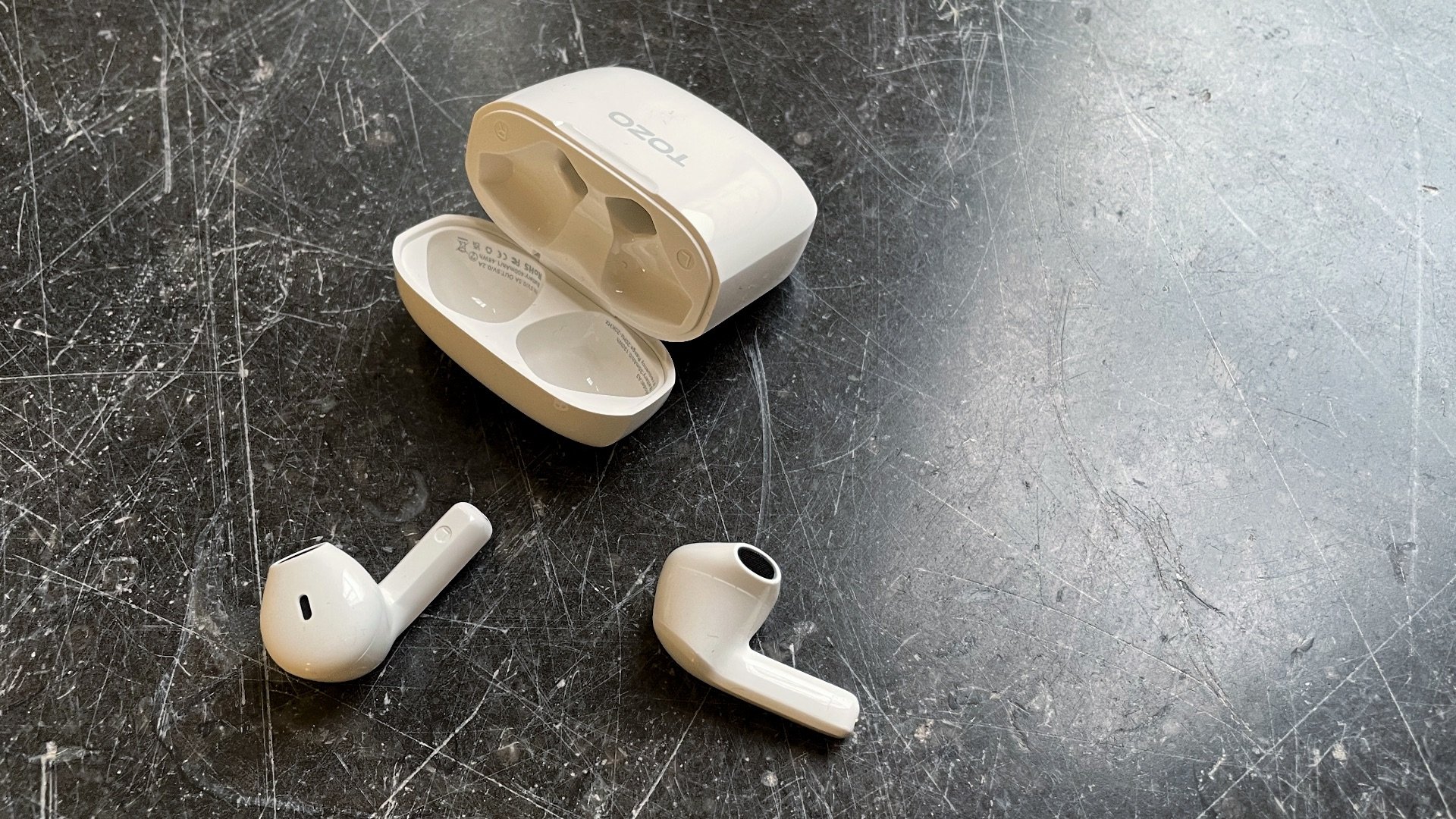 TOZO A3 Full Review - Accessories and Gadgets Reviews